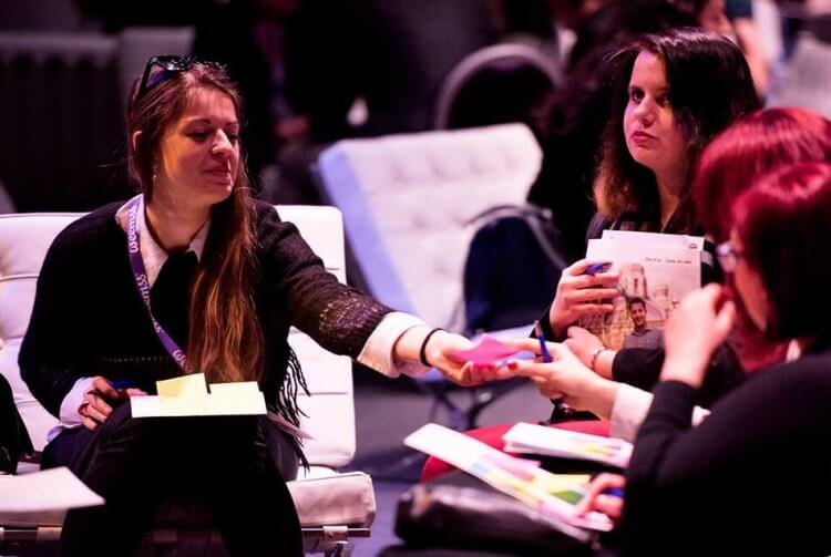 15 Icebreakers to Kick Off Your Conference